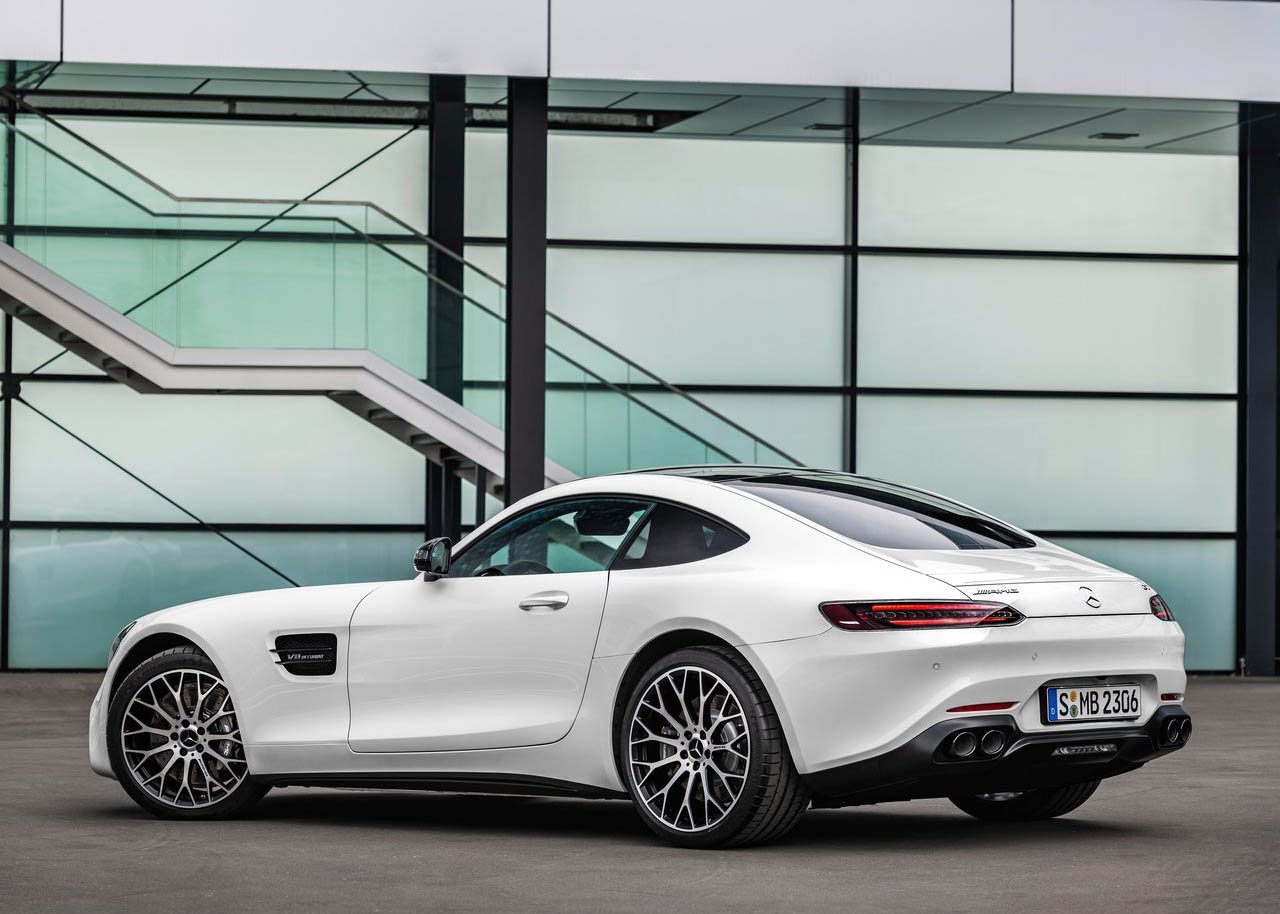 StriveME - مرسيدس AMG GT R برو مستعدة للسباق بتحديثات 2020